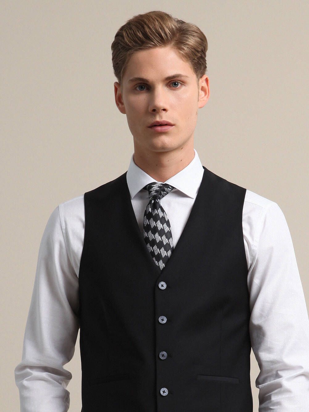 Erkek Siyah Slim Fit Kelebek Yaka Klasik Yelek | KİP